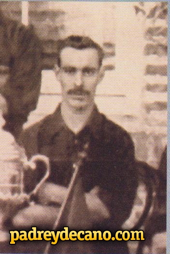 Primer clásico de la historia - Padre y Decano - El Sitio del Pueblo