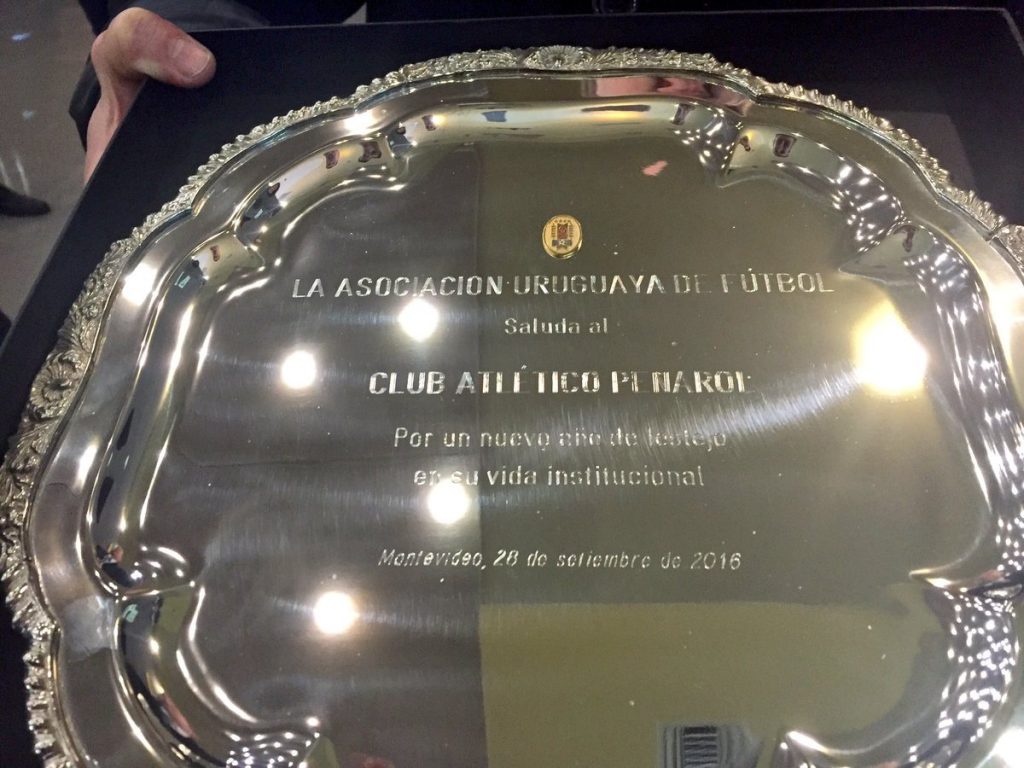 Decano para la AUF - Padre y Decano - El Sitio del Pueblo